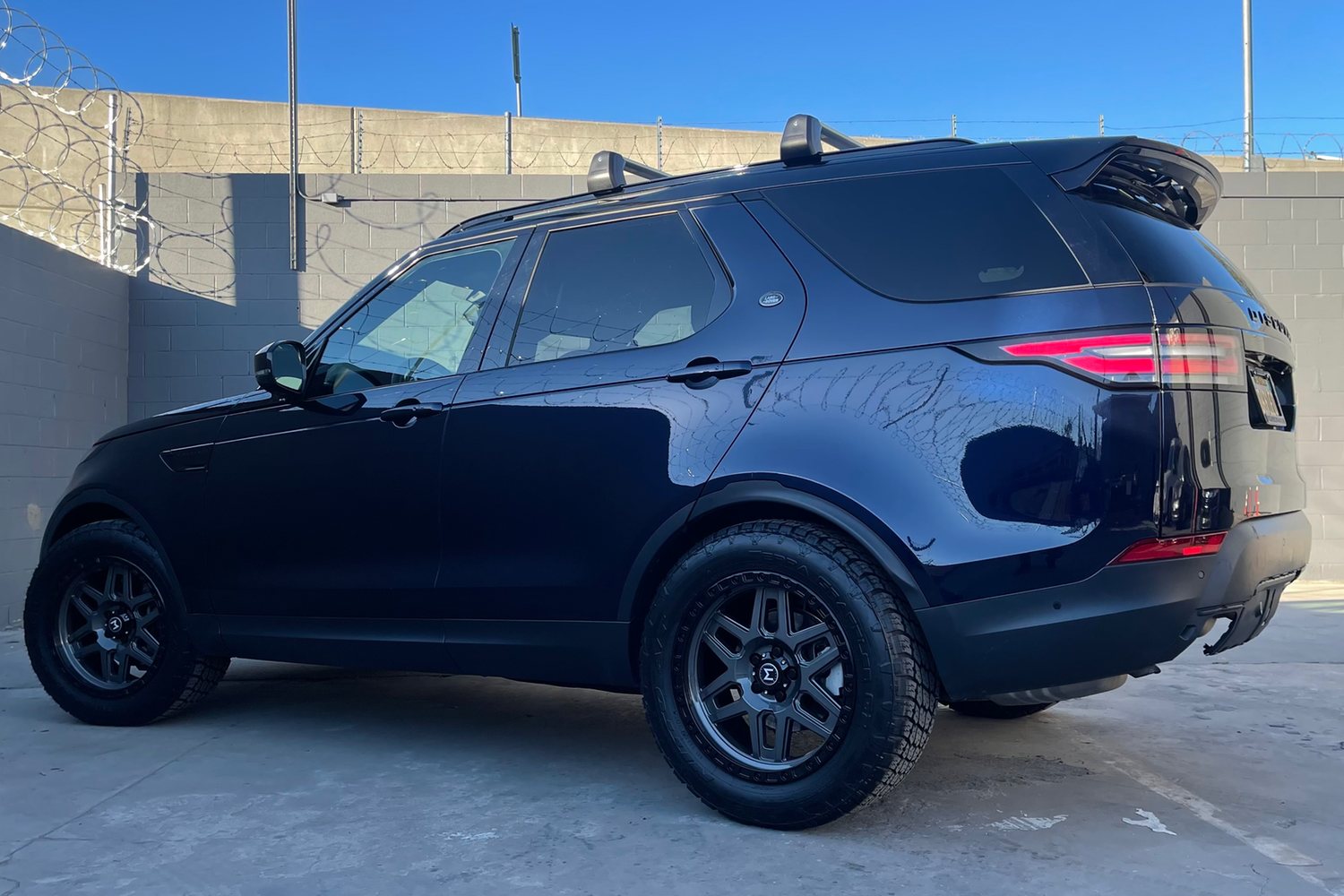 Mantra Wheels for Land Rover Discovery Black Seamak Gunmetal Grey ⋆ ...