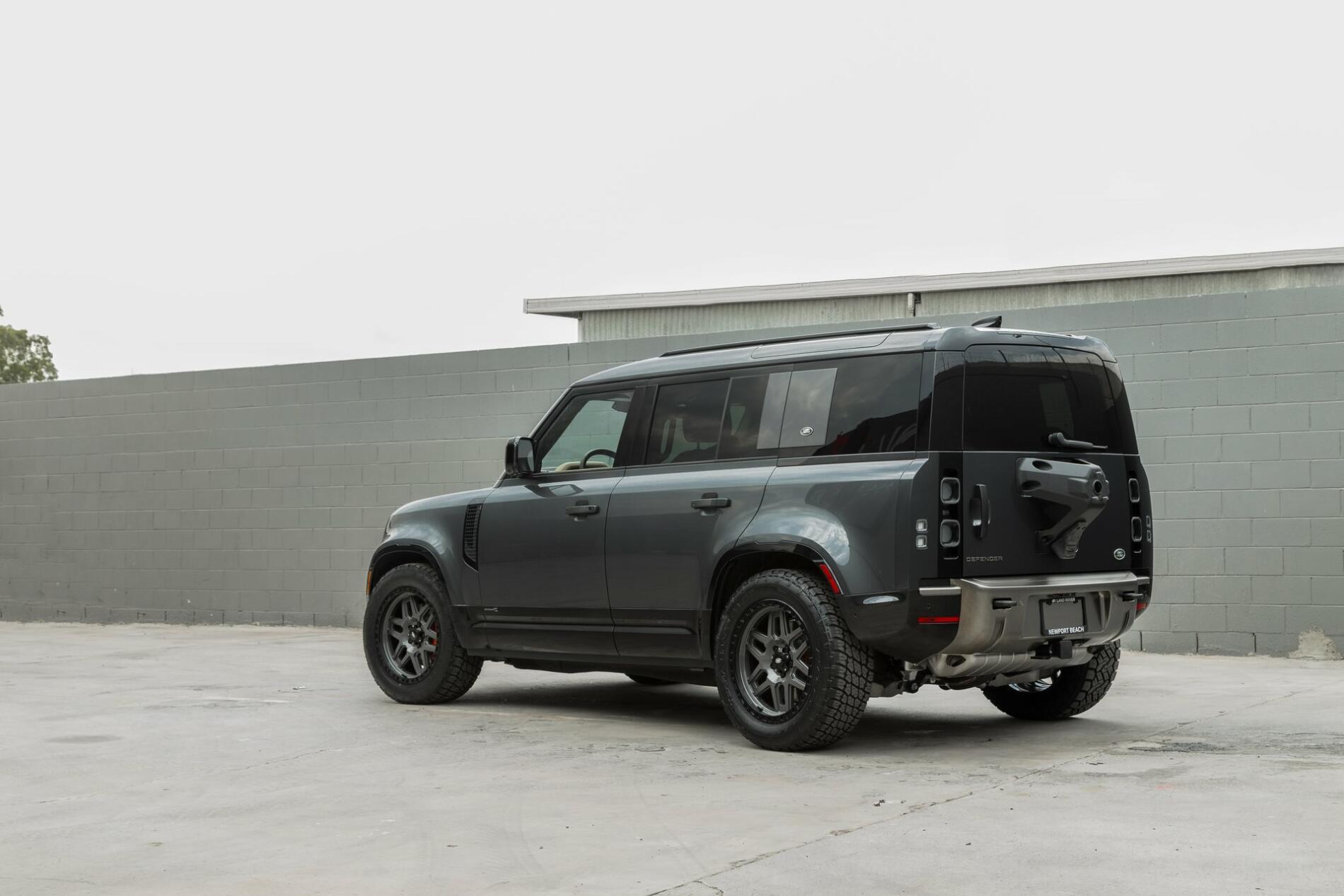 Mantra Wheels for Land Rover Defender Grey Seamak Gunmetal Grey ⋆ ...