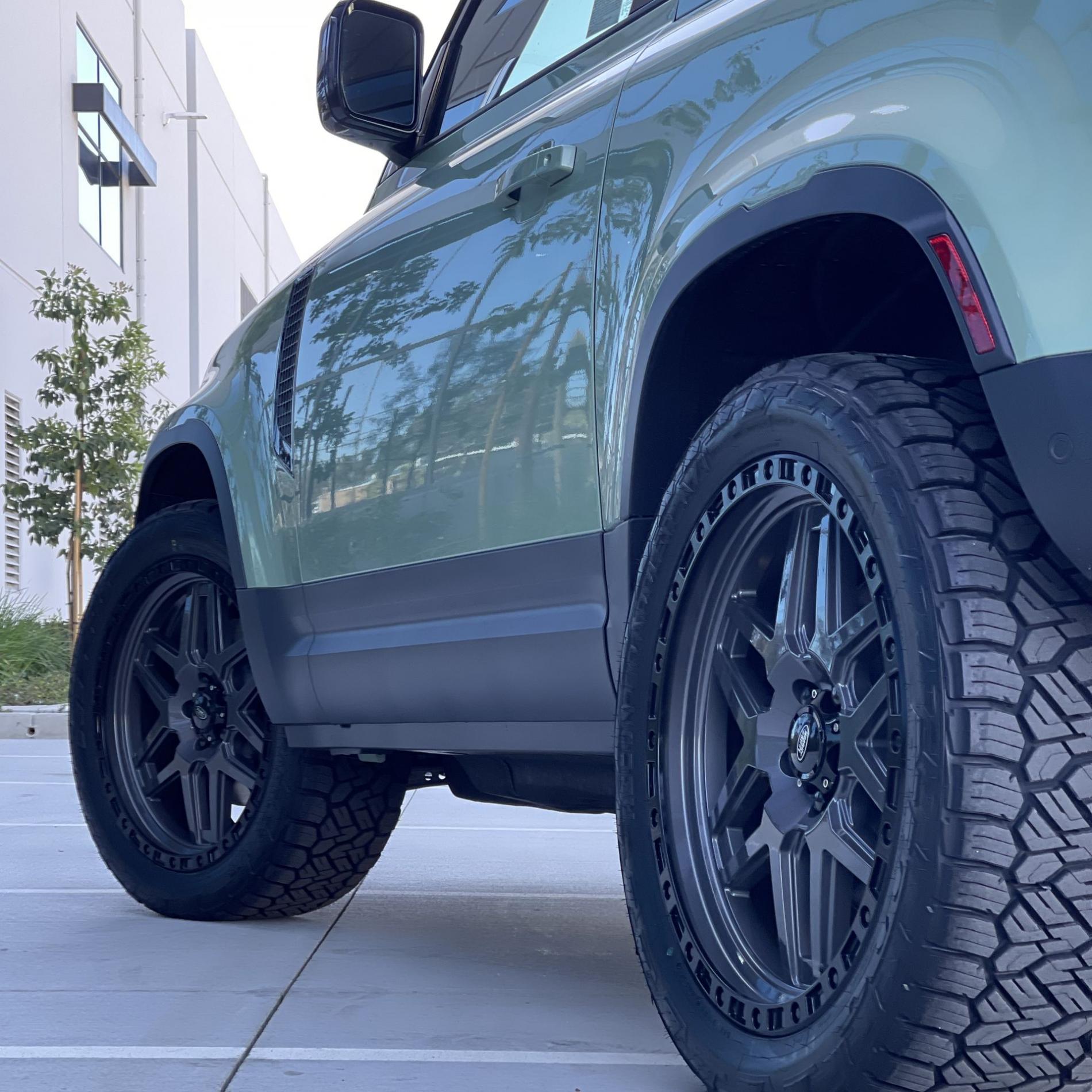 Mantra Wheels for Land Rover Defender Seamak Gunmetal Grey ⋆ Wheels for ...